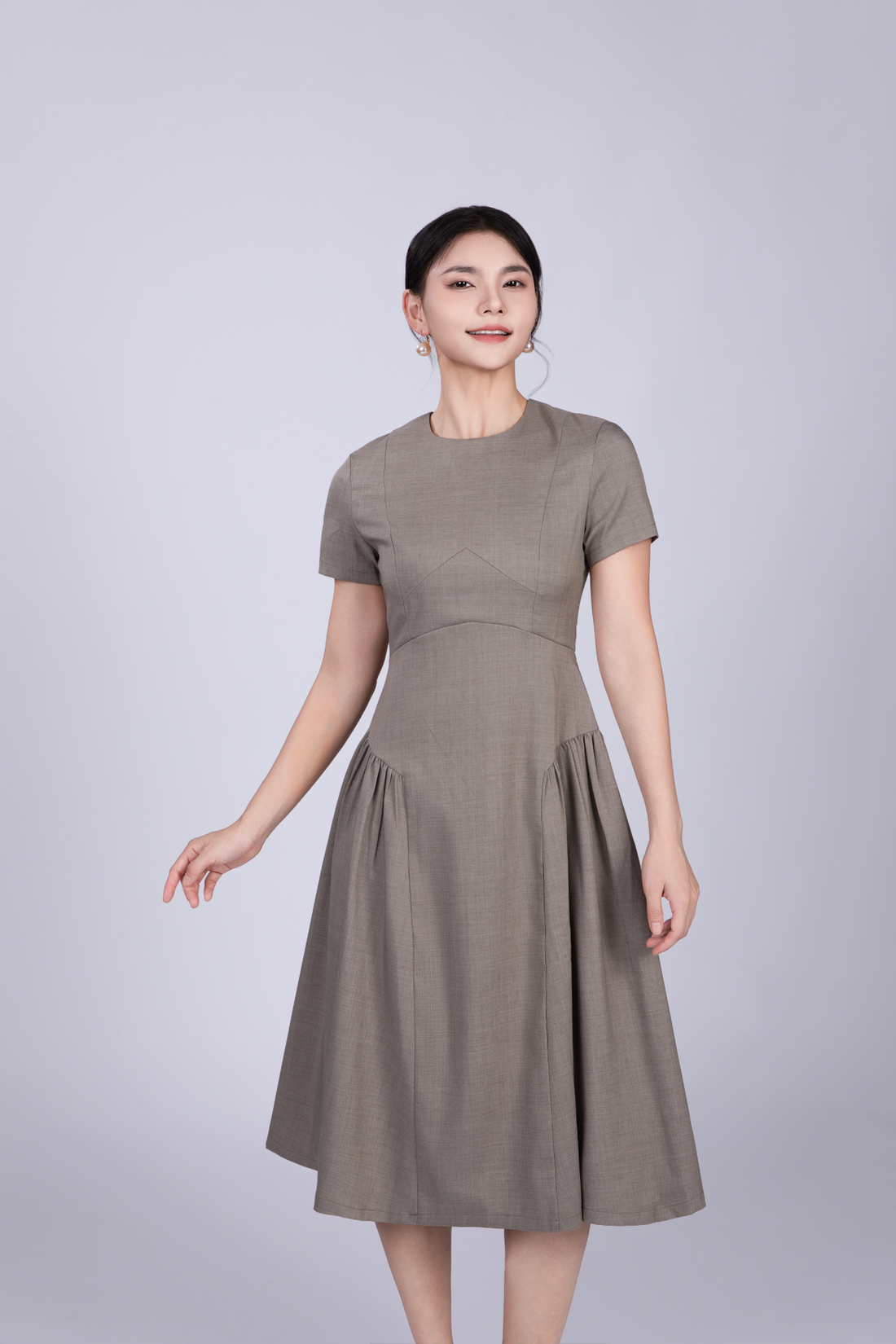 Freya Retro Midi Dress in Sage Green – Jin Hayari